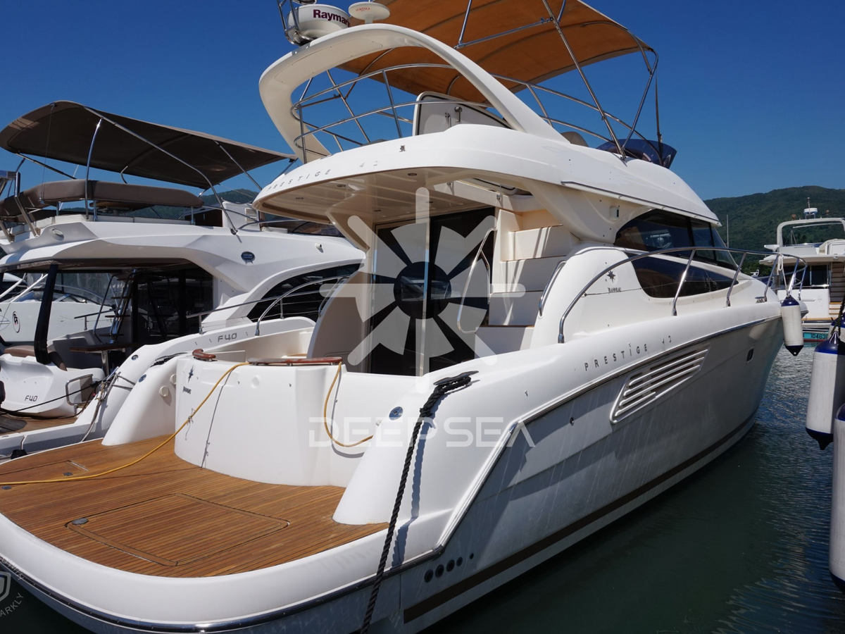 2009 Jeanneau Prestige 42 – Deepsea Marine 深灣船務有限公司